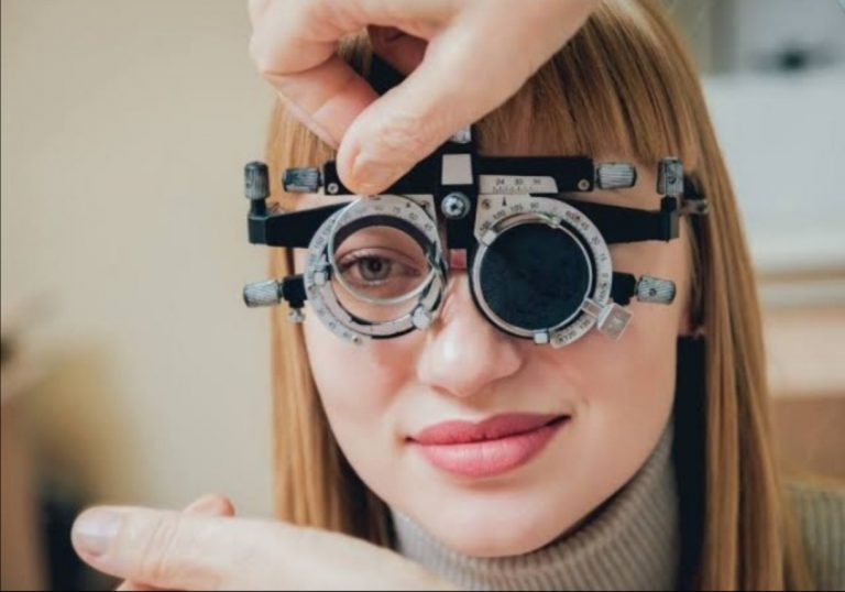 DIVERGENCE INSUFFICIENCY - Optography